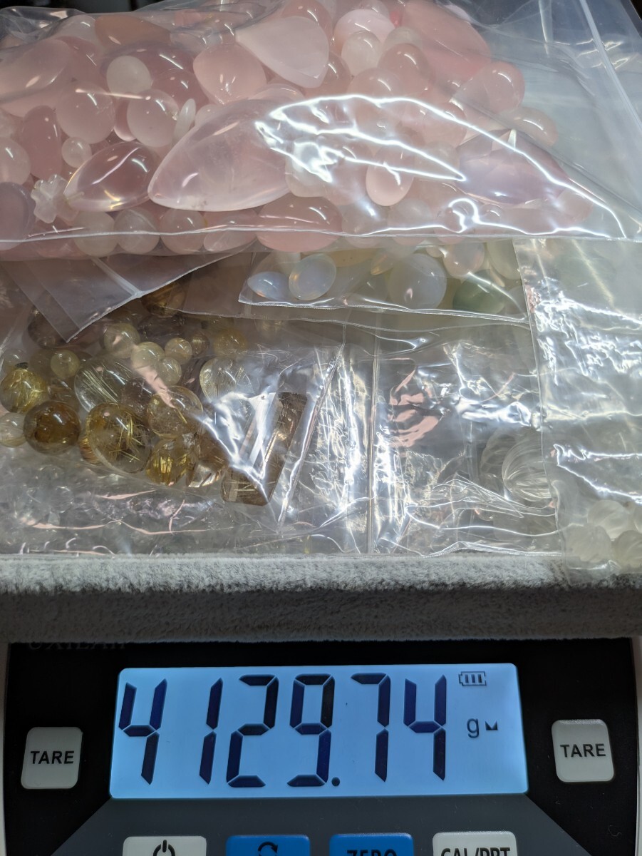 Yahoo!オークション - ノーソートのルース大量出品 約 4 129.74g/20 64...