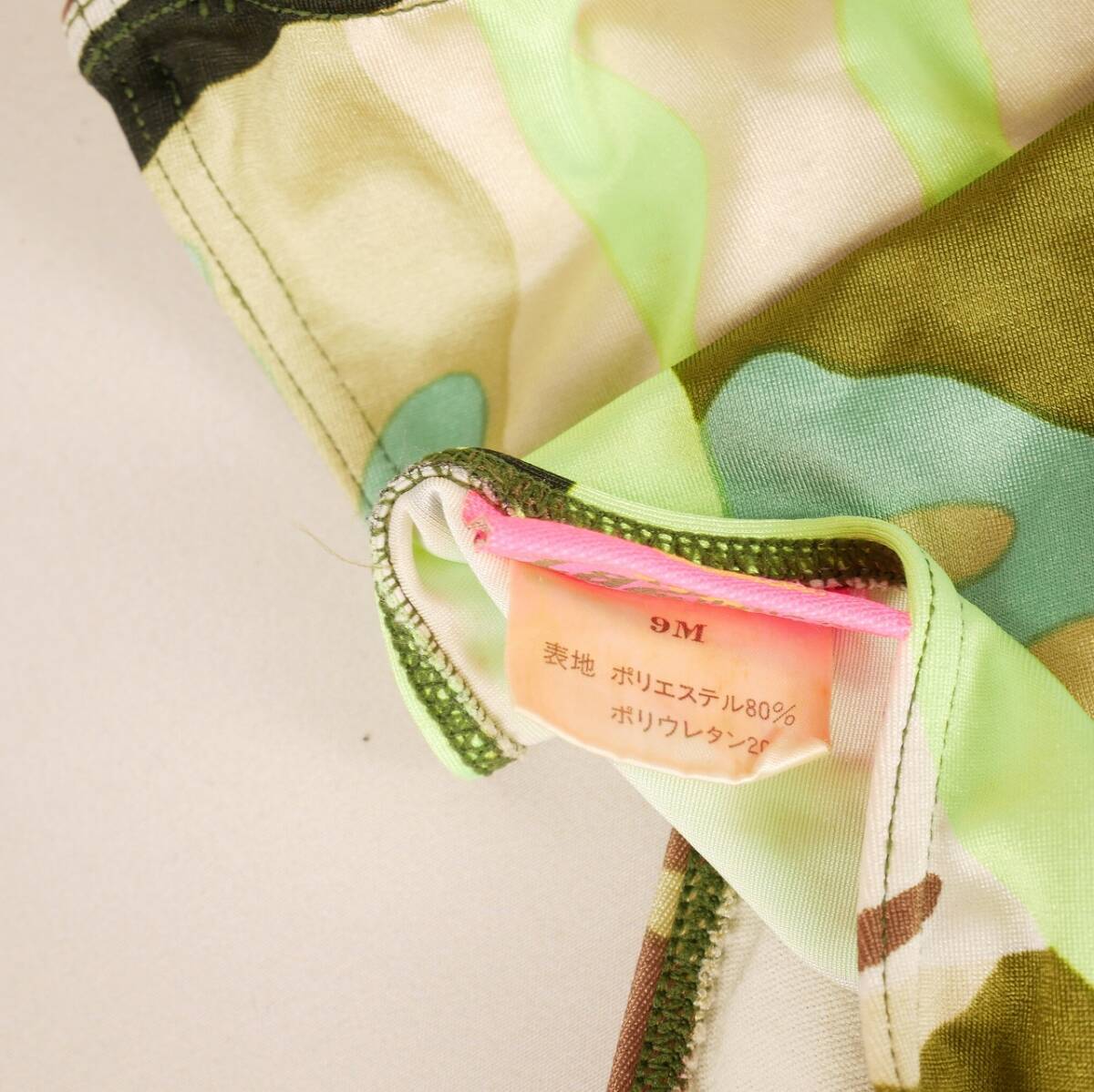 Yahoo!オークション - 7349 La2 レディース水着 アーミー風おしゃれ柄...