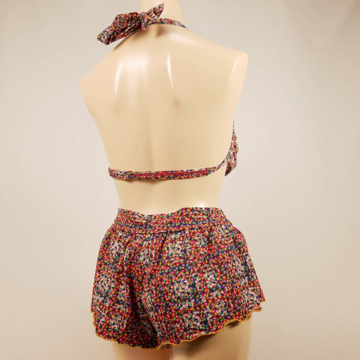 Yahoo!オークション - 7518美品 レディース水着小花柄 ホルターネック...