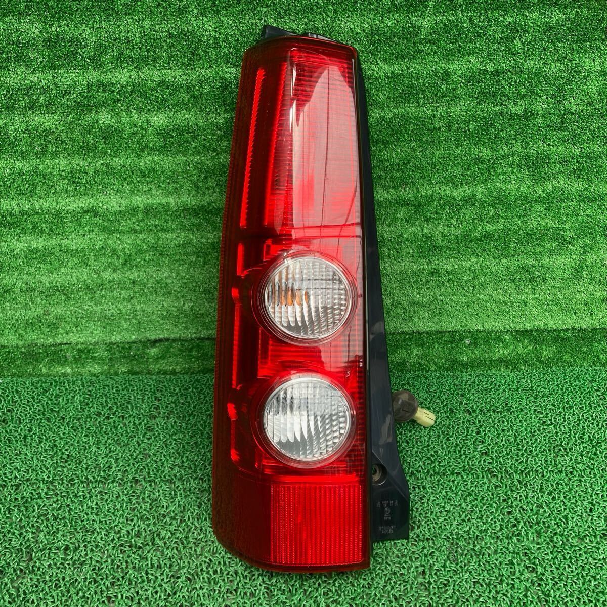 Yahoo!オークション - マツダ AZワゴン MJ21S 純正 左テールライトテ...