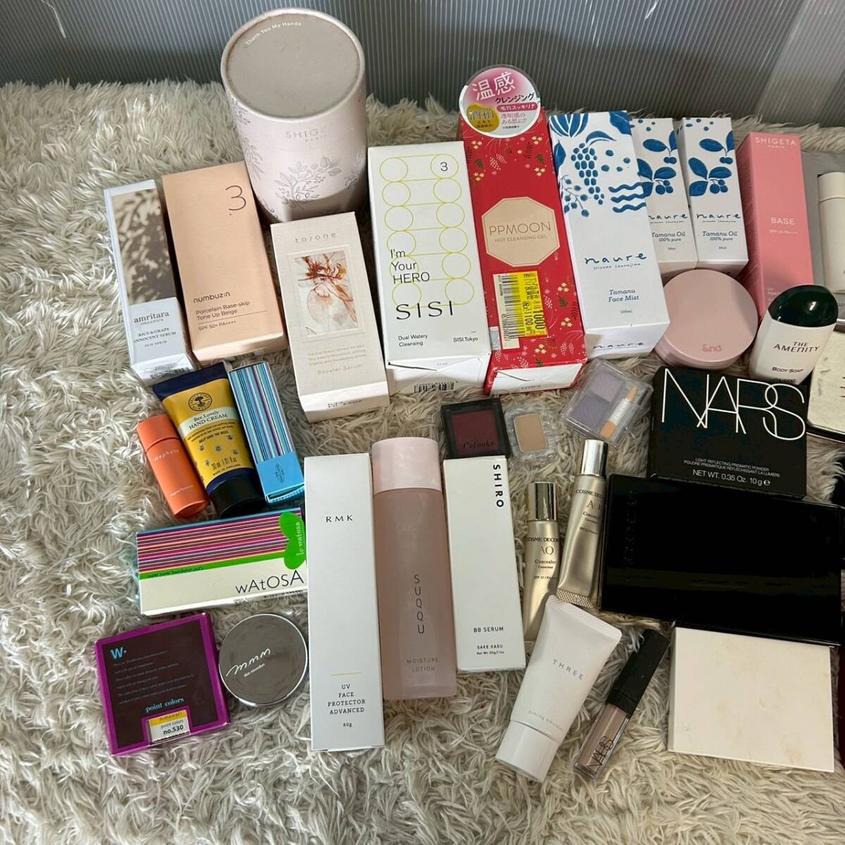 Yahoo!オークション - 化粧品 コスメ まとめ SUQQU コスメデコルテ NAR...