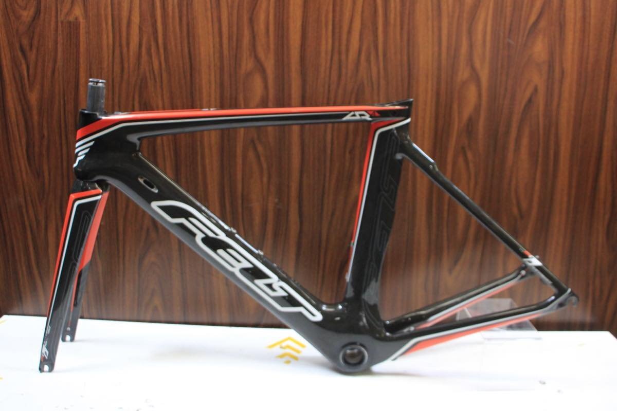Yahoo!オークション - FELT フェルト AR4 カーボンフレーム 2014年 51...