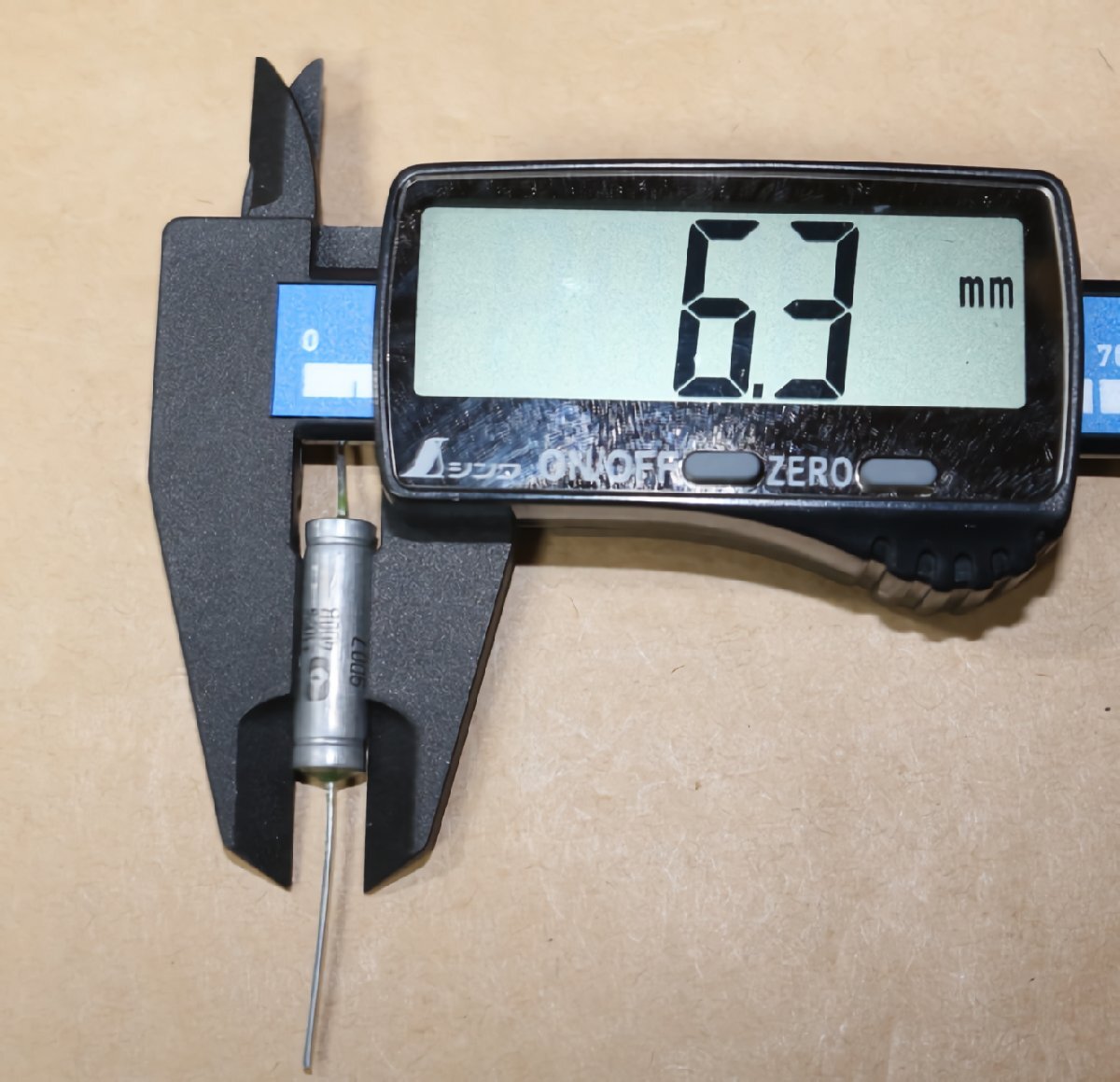 Yahoo!オークション - ロシア軍用PTPFコンデンサ K73-15 10個セット 0....