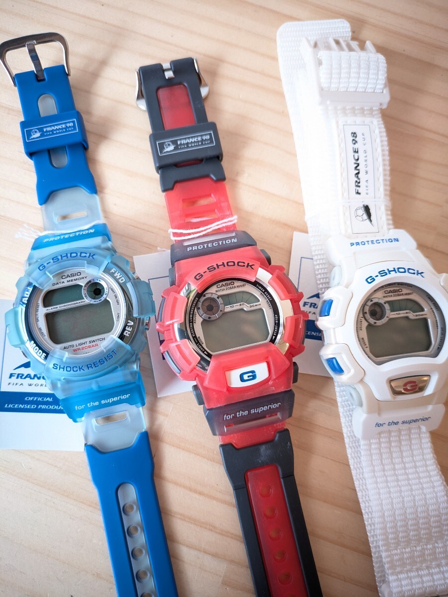 n 1円〜 CASIO G-ショック まとめて3本 FRANCE98 FIFA WORLD CUP 記念モデル 3本セットディスプレイ付 品 綺麗(コラボレーションモデル)｜売買された ...