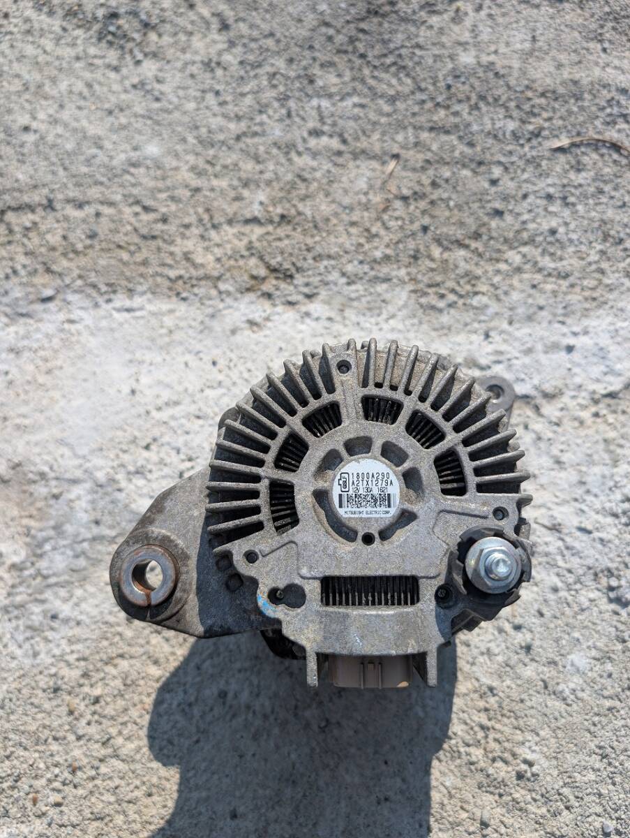 Yahoo!オークション - パジェロ LDA-V98W ディーゼル 1800A290 オルタ...