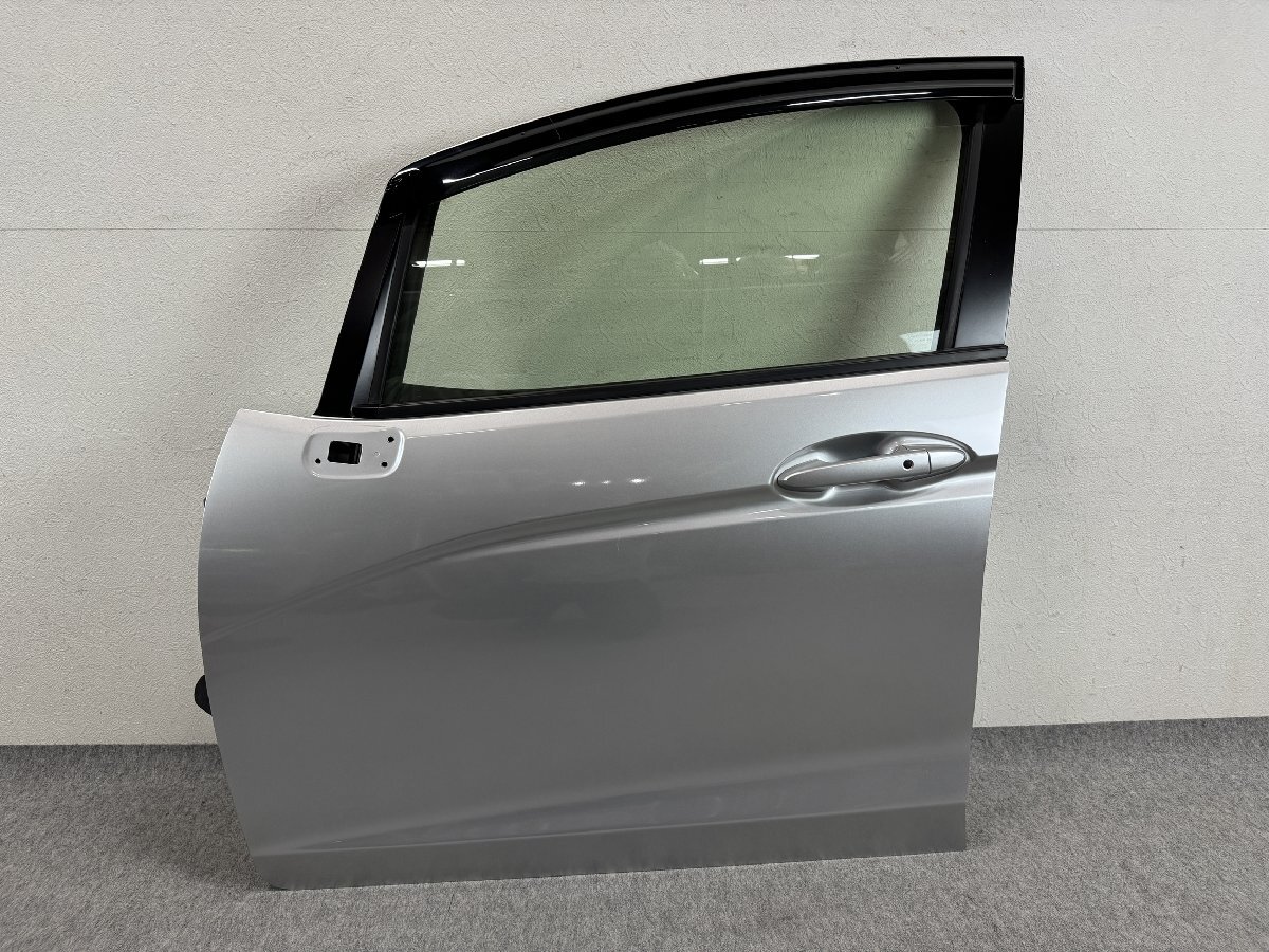 Yahoo!オークション - 凹み無 H28年 GP5 フィット ハイブリッド 走行4....