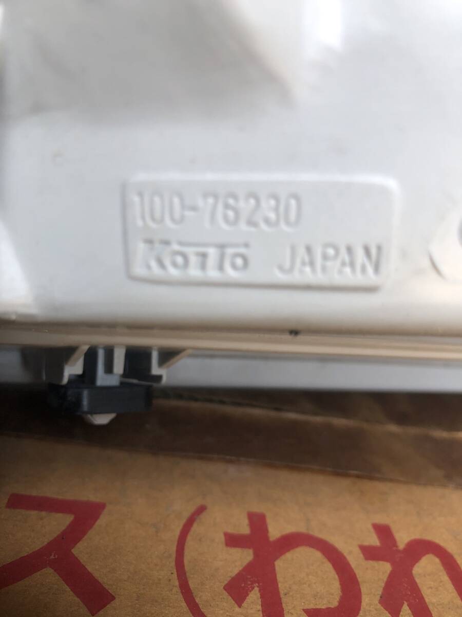 Yahoo!オークション - カローラ AE110系 右ヘッドライト