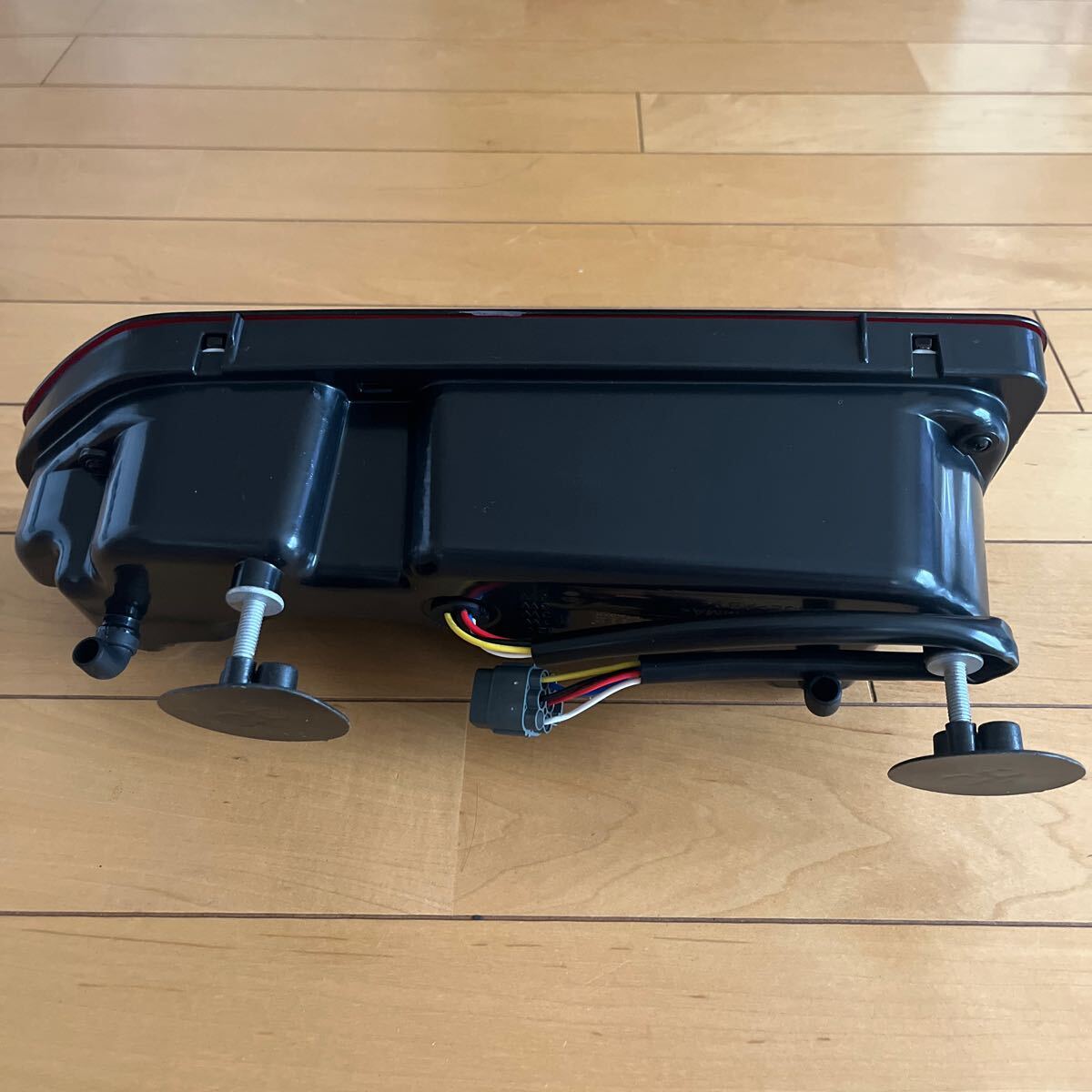 Yahoo!オークション - MBRO LEDテールランプ ジムニーJB64用