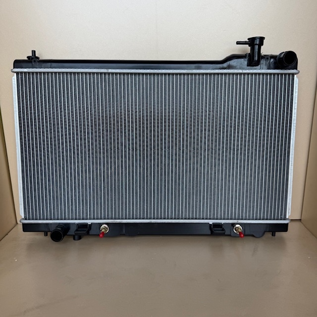 Yahoo!オークション - 大容量 ラジエーター 新品 スカイライン PV35 CP...