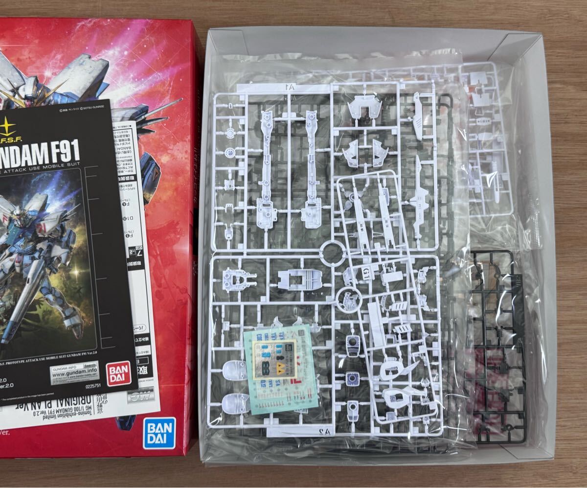 Yahoo!オークション - SG-355 未組立 BANDAI ガンダム プラモデル 3点 ...