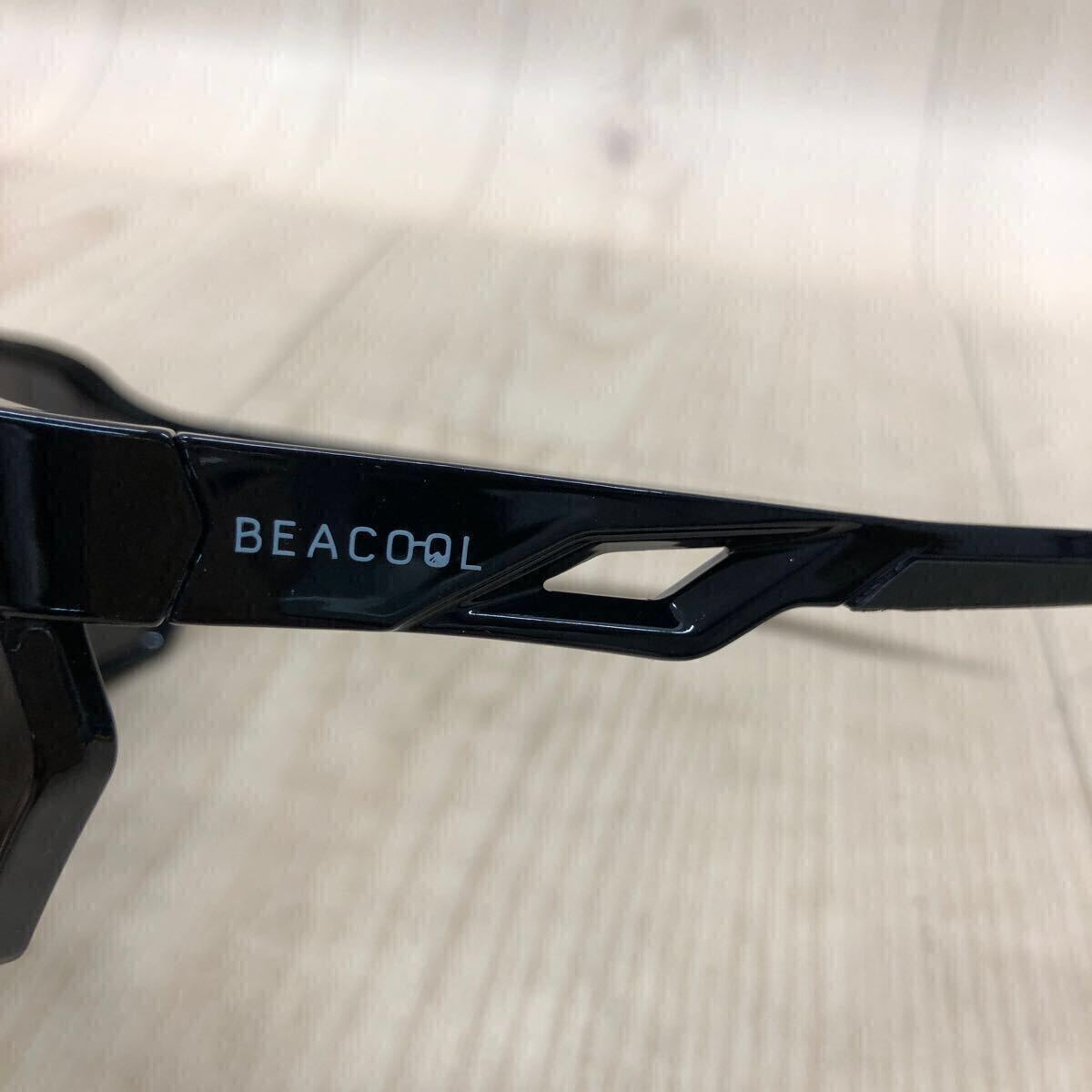 Yahoo!オークション - M74 AM-250711-649 BEACOOL スポーツサングラス ...