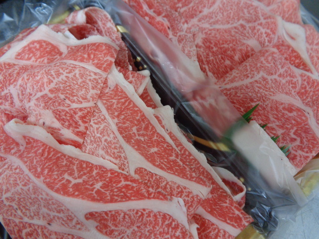 Yahoo!オークション - 岩手A5牝 超特肩ロース中とろ切り落し 3kg ...