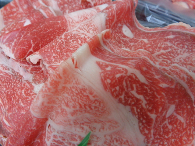 Yahoo!オークション - 岩手A5牝 超特肩ロースネック切り落とし 3k...