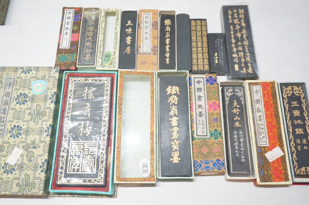 Yahoo!オークション - 【K13A】まとめ売り 16点 中国書画墨 民間工芸品...