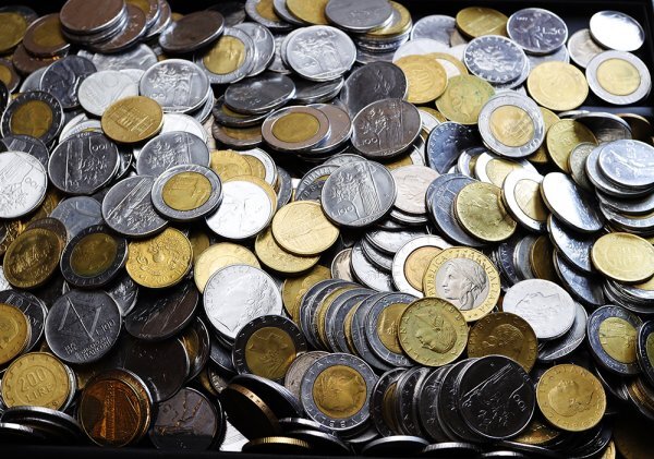 Yahoo!オークション - a036) イタリア コイン 硬貨 バイメタル 記念な...