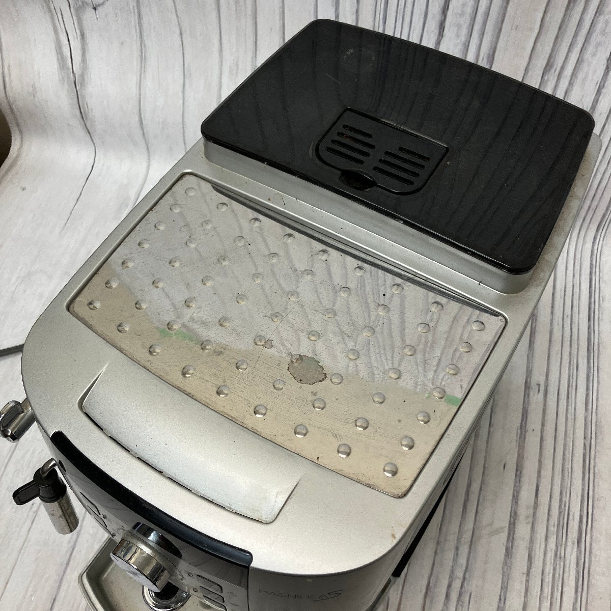 Yahoo!オークション - s001 E4(120) 1. DeLonghi デロンギ ECAM22110SB...