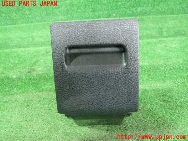 Yahoo!オークション - 5UPJ-16117841]ランエボ7(CT9A)小物入れ1 中古