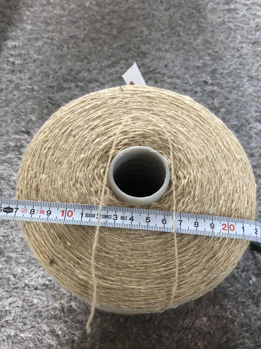 Yahoo!オークション - 貴重 高級ウール100％ 番手1/4【12641 極太クリ...