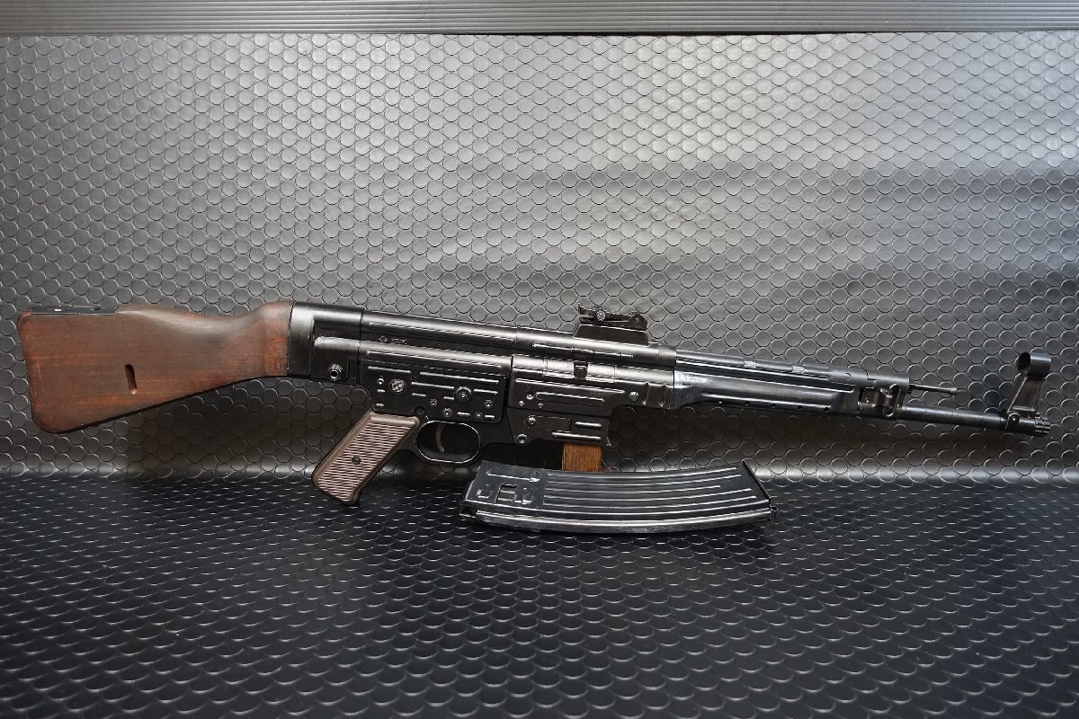 Yahoo!オークション - ショウエイ MP44 SMG金属モデル