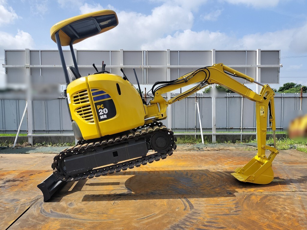 Yahoo!オークション - コマツ PC20MR-2 油圧ショベル 鉄キャタ ゴムパ...