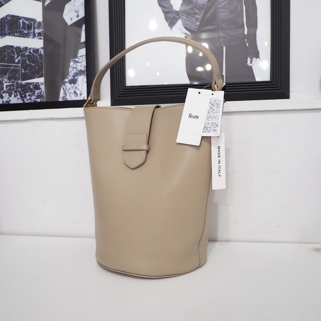 Yahoo!オークション - 新品 定価59400円 ウィムガゼット ハァウ レザー...