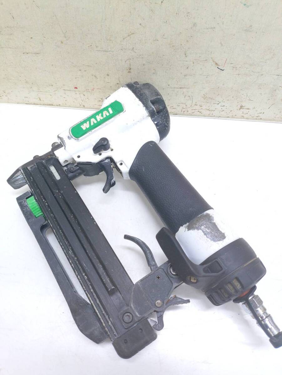 Yahoo!オークション - 送料無料g40050 若井産業 WAKAI 10㎜ エアタッカ...