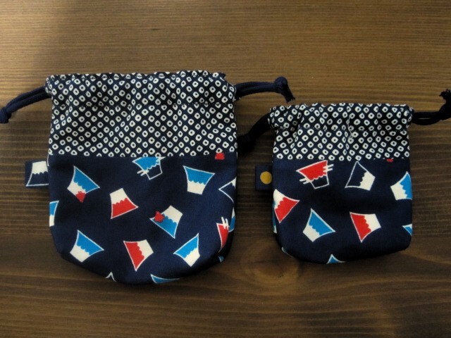 Yahoo!オークション - ハンドメイド 2点セット コロコロ富士山 (^^) ...