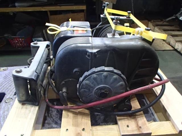 Yahoo!オークション - 【青森発】「ウインチ」 J55ジープ外し ウォーン...