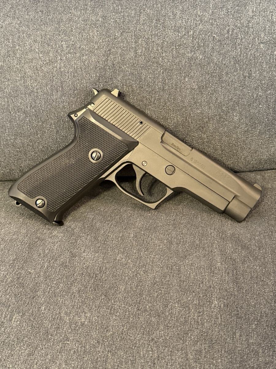 Yahoo!オークション - MGC SIG SAUER P220 9mm PARA モデルガン 9mm Pa...