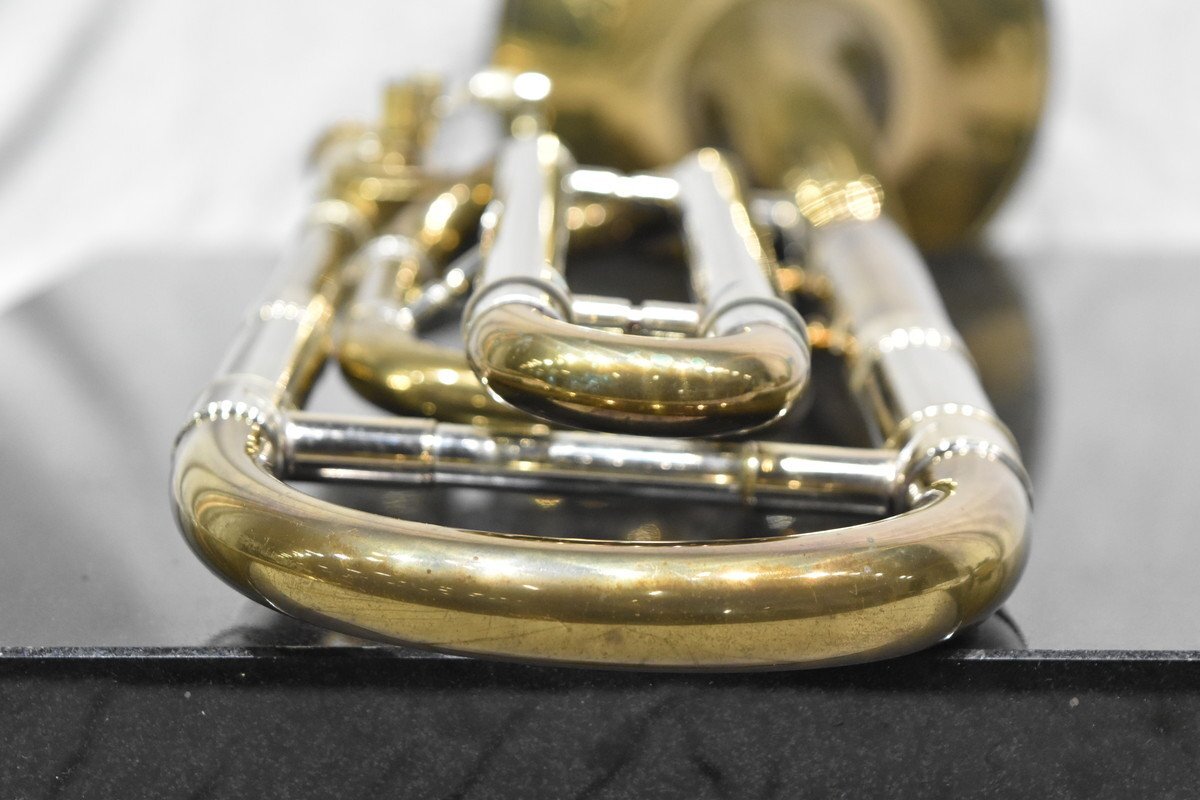 Yahoo!オークション - 【C】Vincent Bach Stradivarius Model 42B GL ...