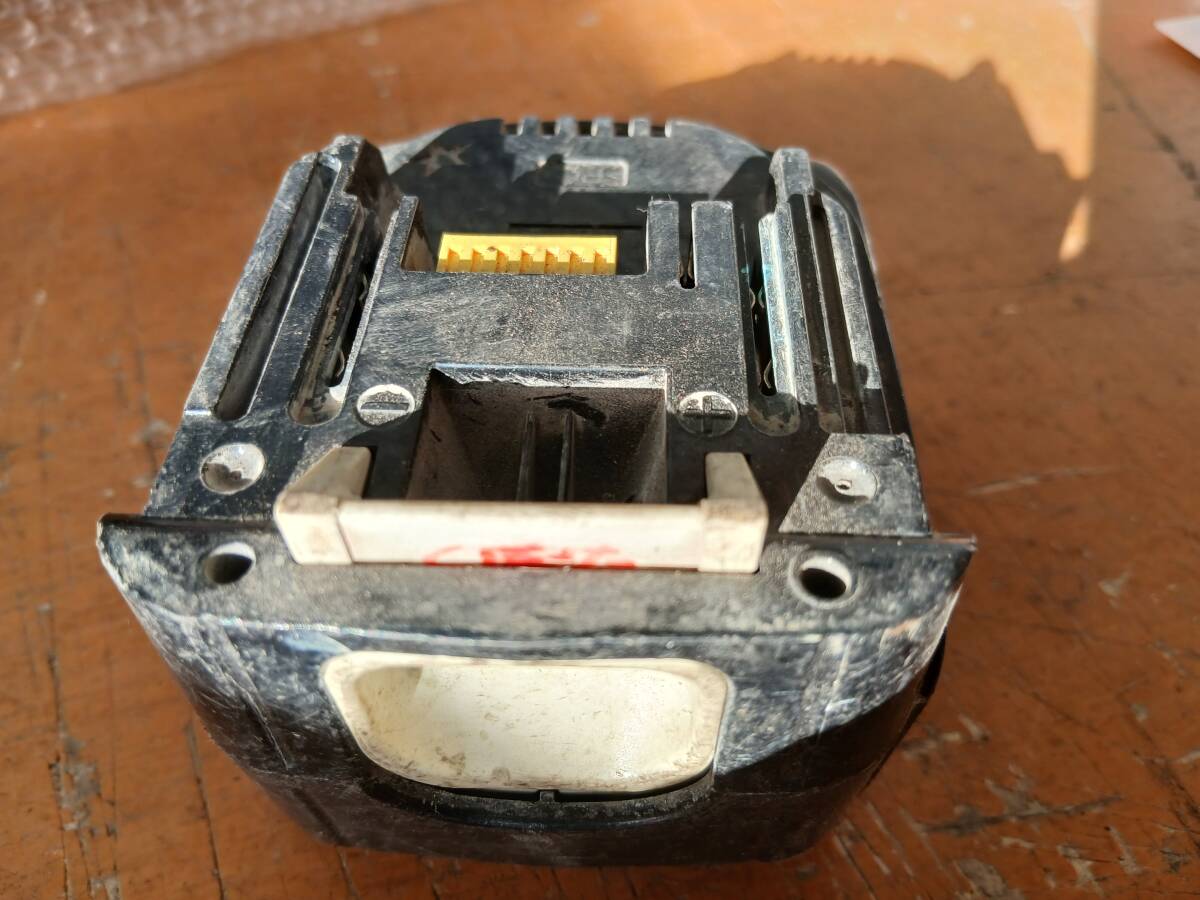 Yahoo!オークション - k8772 マキタ BL1430 14.4V