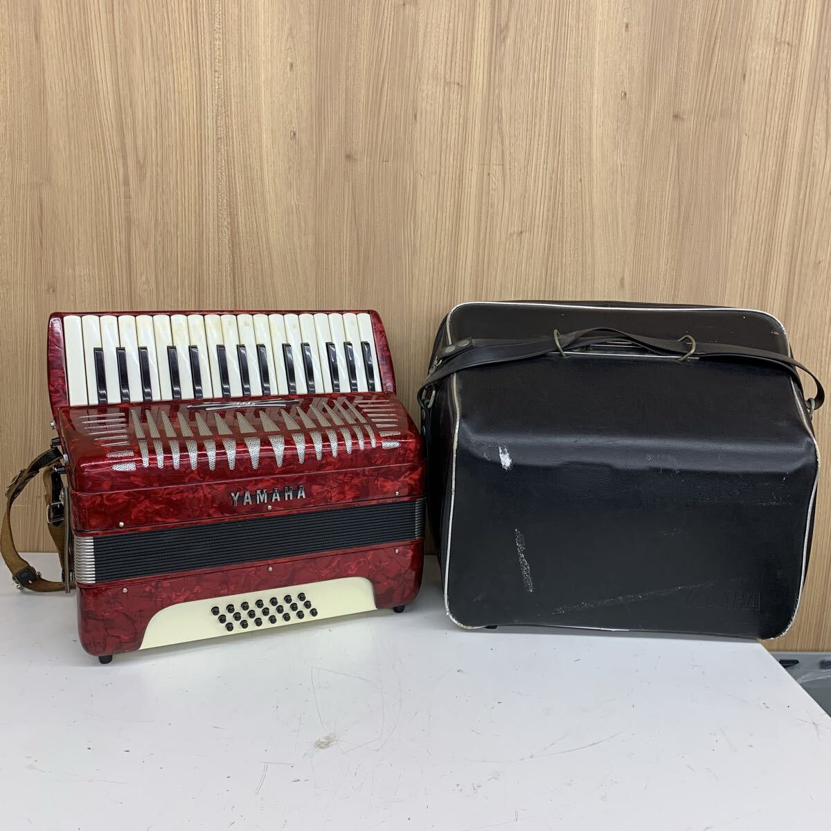 Yahoo!オークション - 【N-3】 YAMAHA 8905 アコーディオン 鍵盤楽器 ...