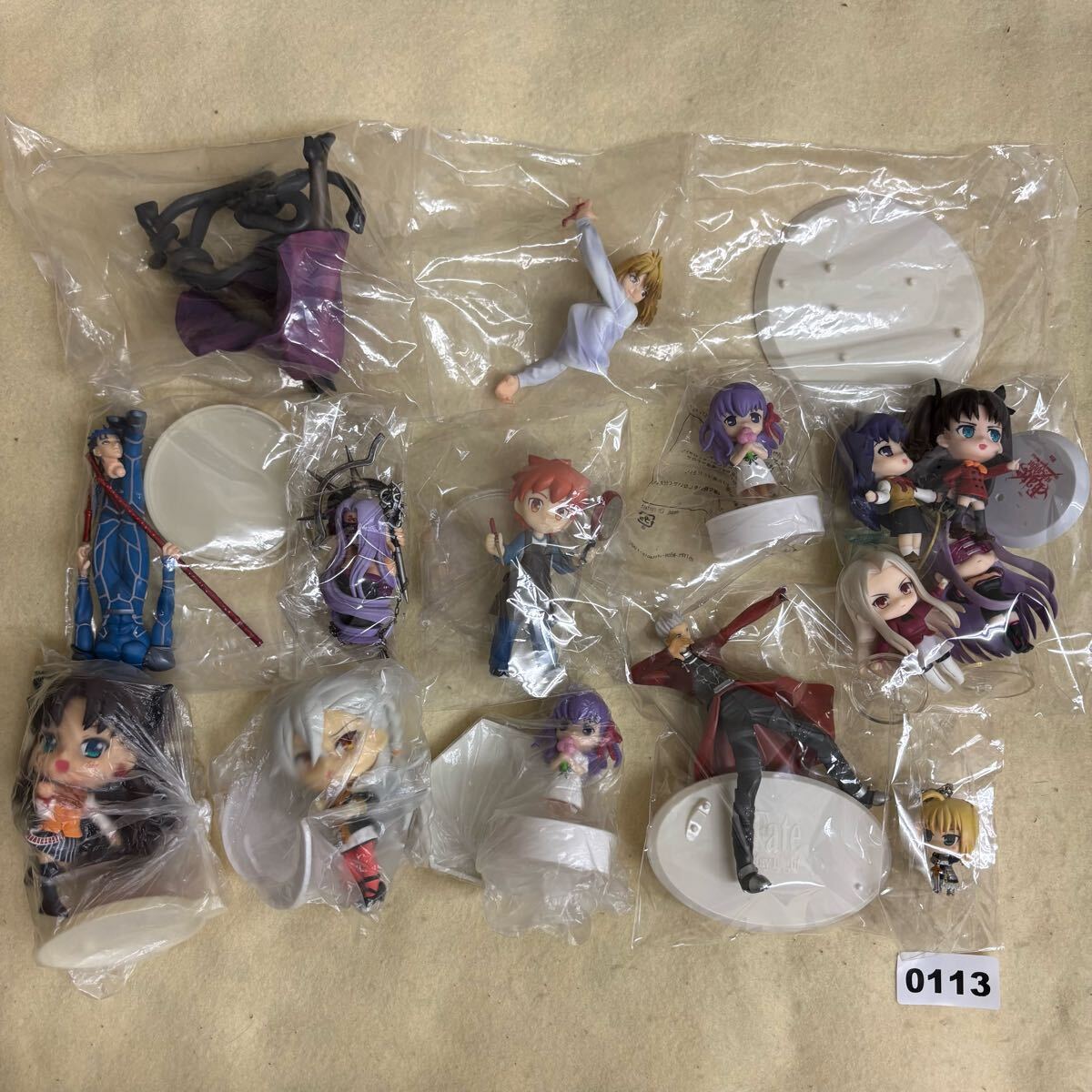 Yahoo!オークション - 113 Fate FGO 月姫 グッズ まとめ売り フィギュ...