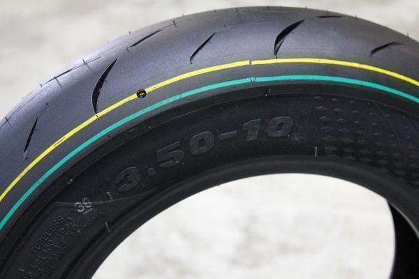 Yahoo!オークション - 送料500円 即日発送可能 CST製 CM-SR タイヤ 話...