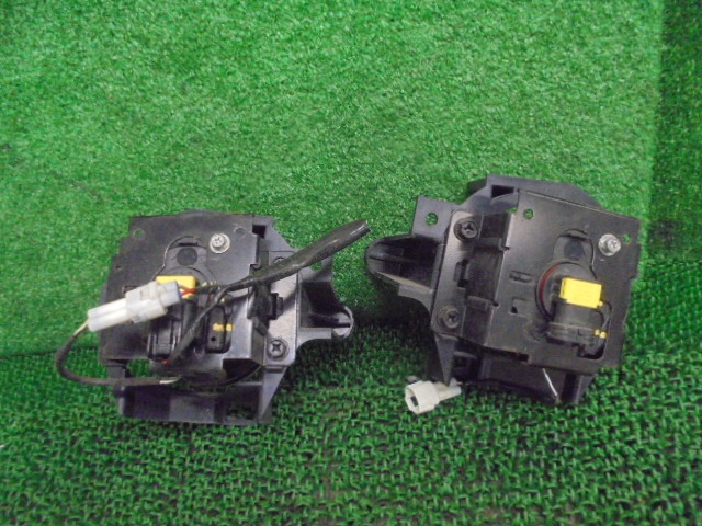 Yahoo!オークション - 7FR8509 AIN4)) 日産 リーフ AZE0 中期型 X 純正...