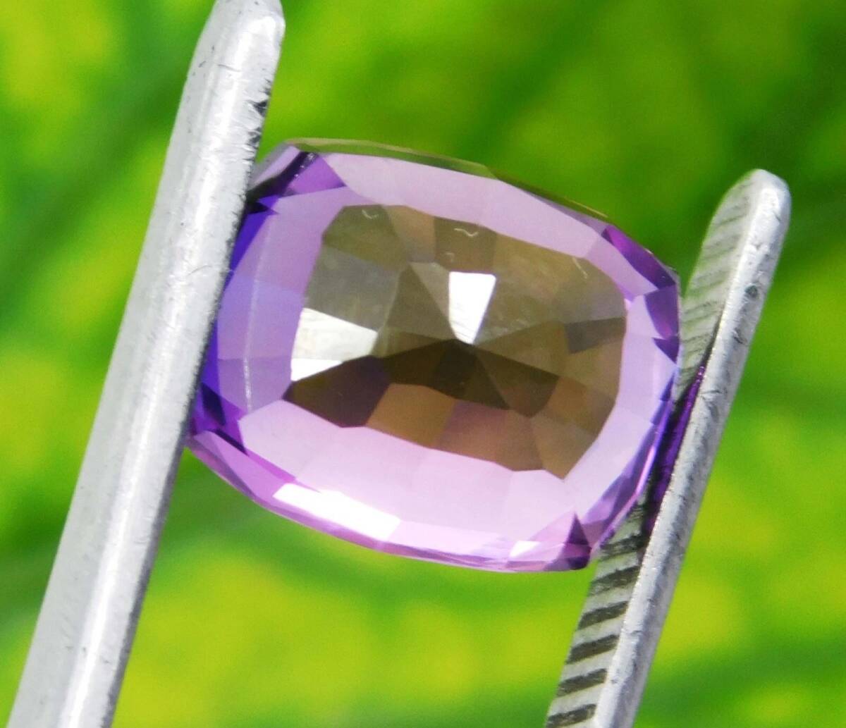 Yahoo!オークション - 7.85ct ハックマナイト パープル クッション カ...