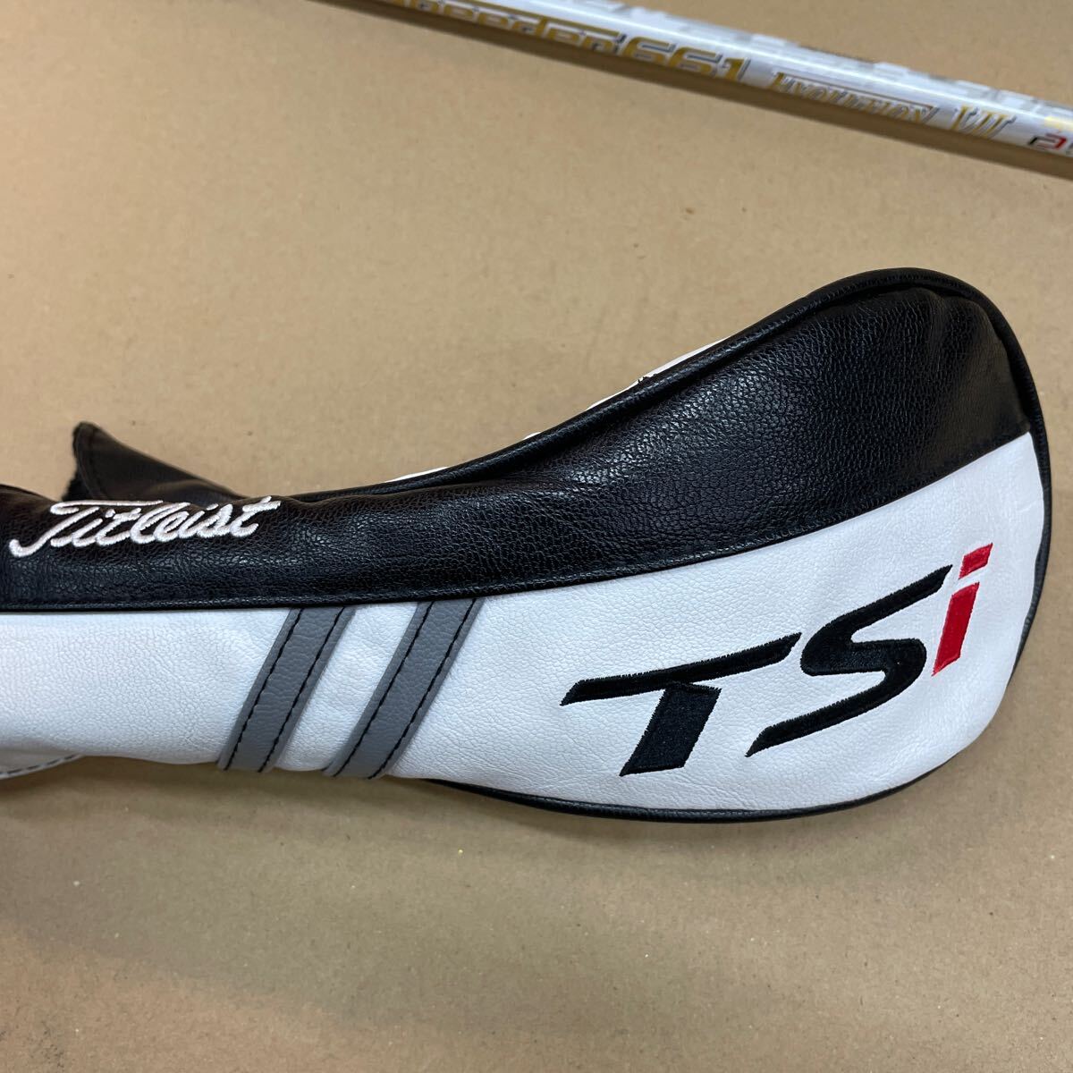 Yahoo!オークション - B7/ Titlist TSi2 18 ARC fujikuia ODYSSEY WHIT...