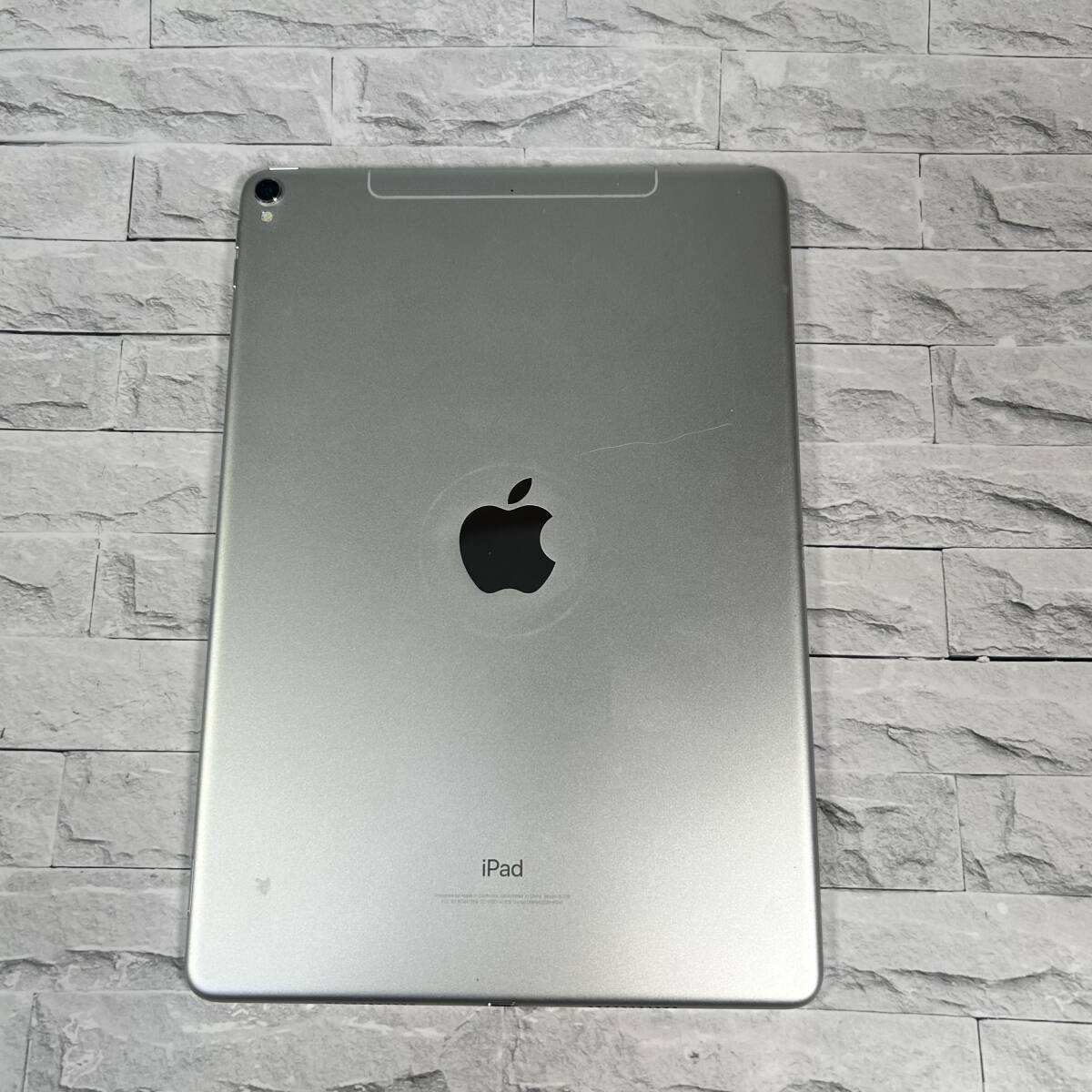 Yahoo!オークション - Apple iPad Pro 10.5インチ Wi-Fi+Cellular AU 2...