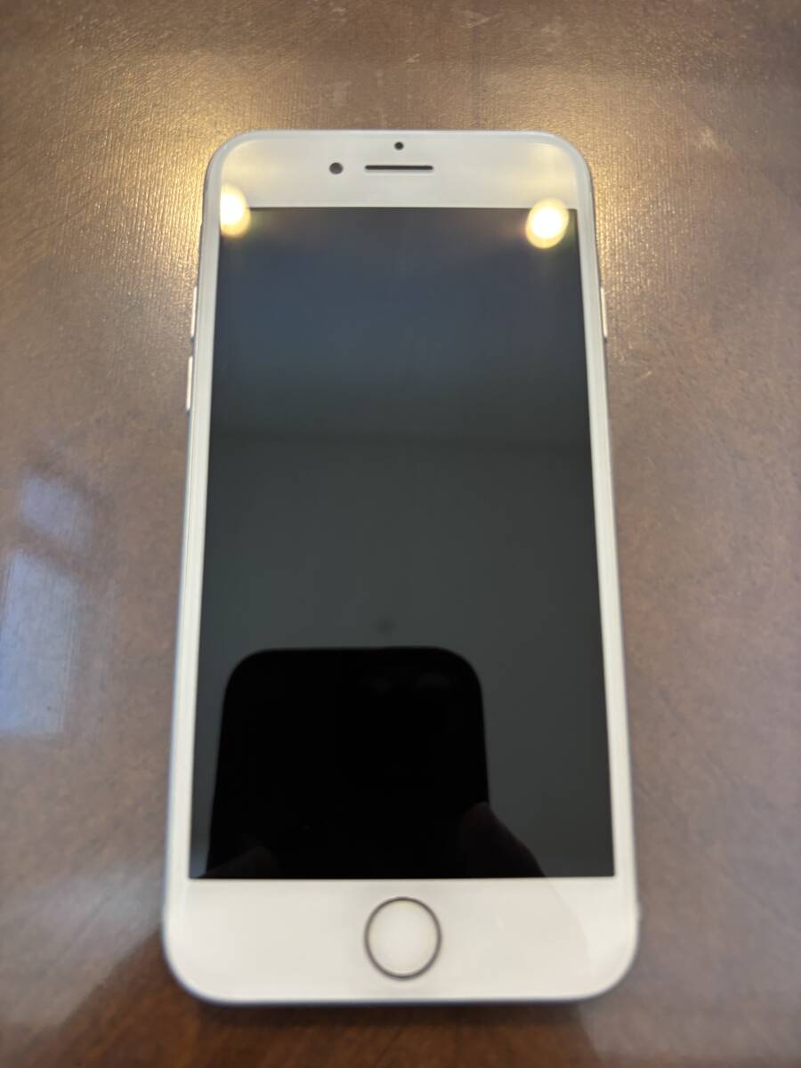 Yahoo!オークション - Apple iPhone7 32GB シルバー 利用制限 SIMフリ...