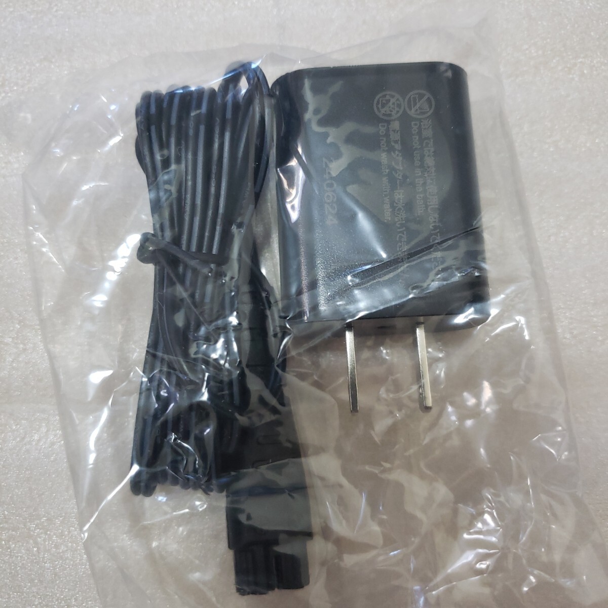 Yahoo!オークション - 新品未使用 即決 日立シェーバー RM FJ22 電源ア...