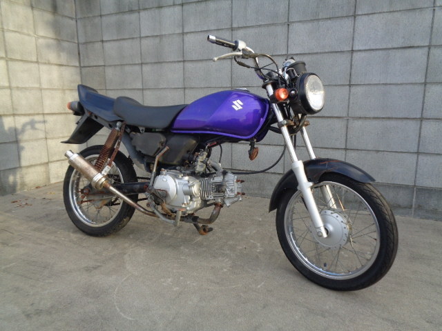 Yahoo!オークション - SUZUKI GS50 書付き 社外マフラーつき 検）CB ...