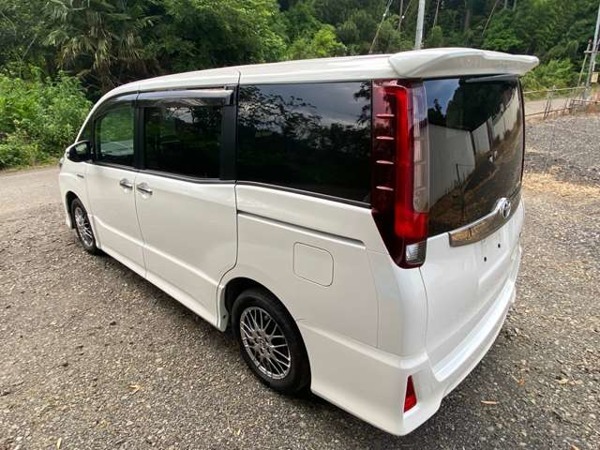 Yahoo!オークション - ノア 1.8 ハイブリッド Si WxB