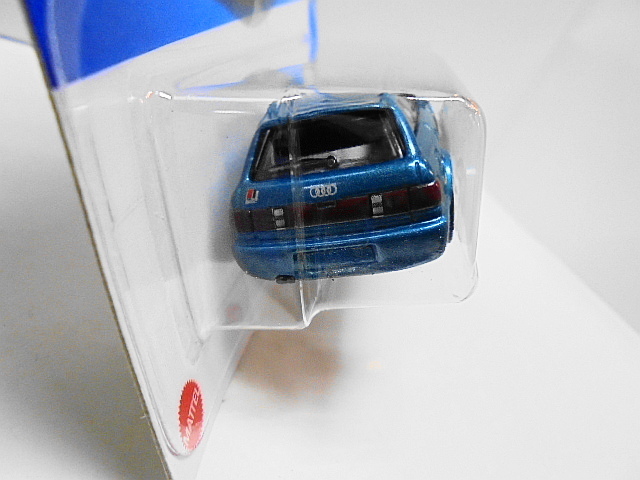 Yahoo!オークション - Hotwheels '94 アウディ アバント RS2 ミニカー ...