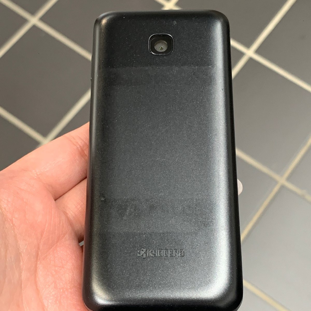 Yahoo!オークション - 中古良品 京セラ/DIGNO ケータイ4 A202KC/8GB/...