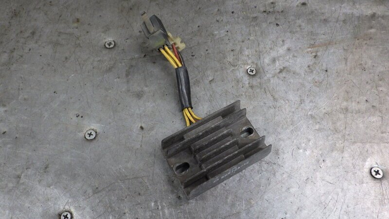 Yahoo!オークション - RGA-416A ボルティー 純正 レギュレーター NJ47A...