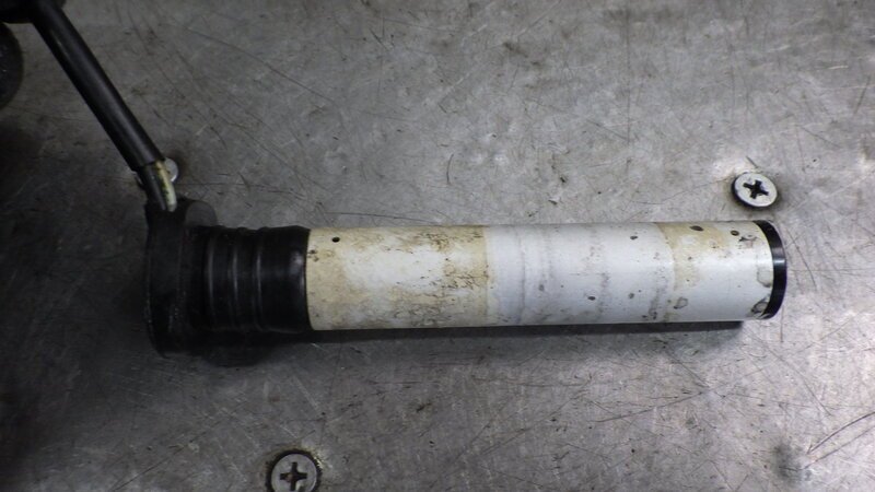 Yahoo!オークション - RGA-409A RZ250R 51L オムスビ 純正 オイルタン...