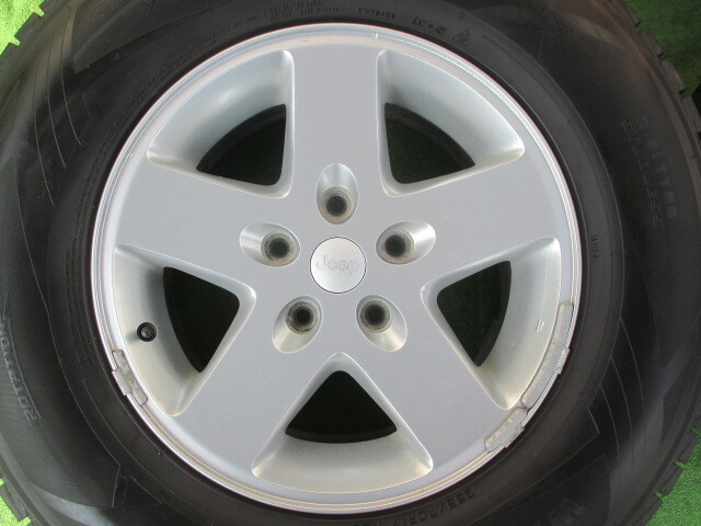 Yahoo!オークション - (C3012)JEEP純正 ラングラー 265/70R17 ウインタ...