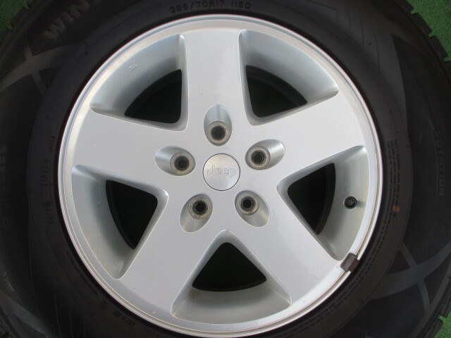 Yahoo!オークション - (C3012)JEEP純正 ラングラー 265/70R17 ウインタ...