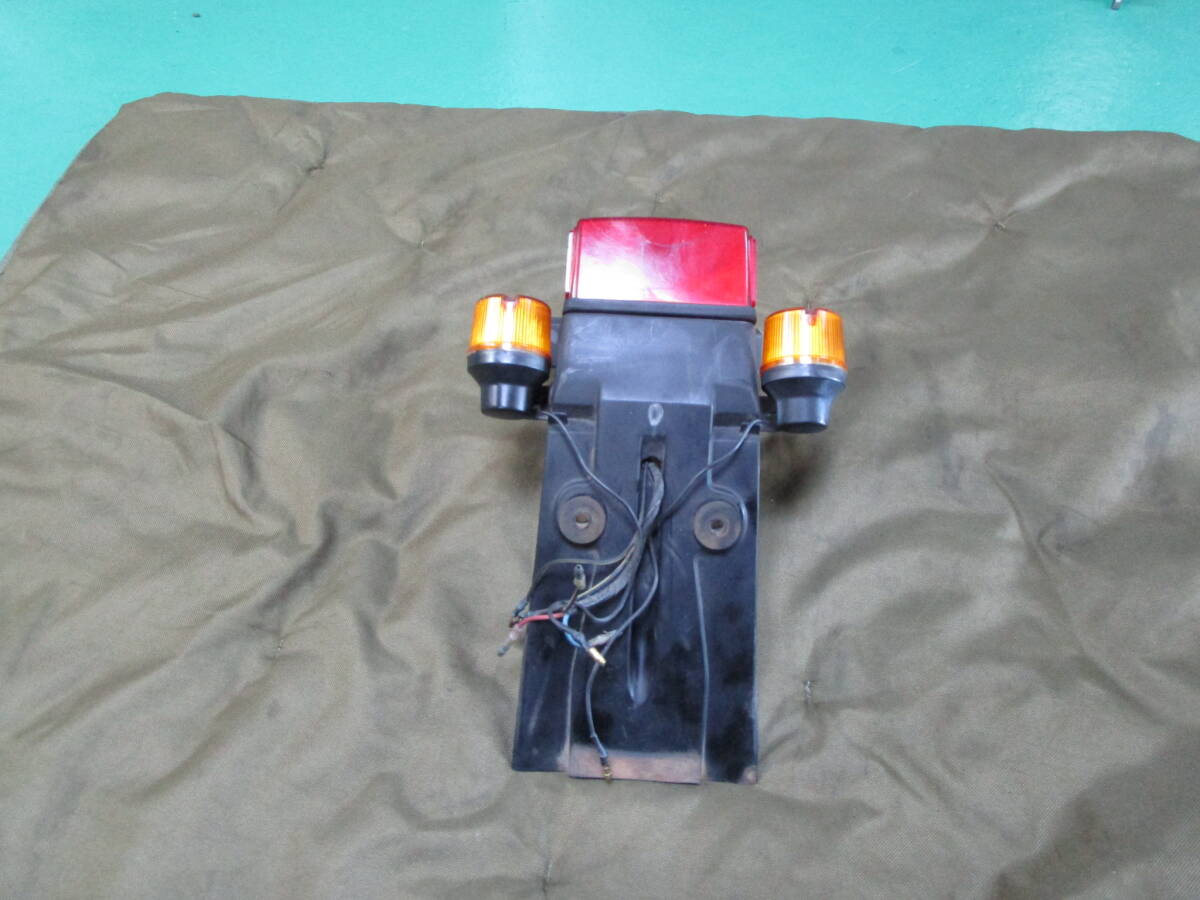Yahoo!オークション - KS-2 6V テールランプ ウインカー リアフェンダ...