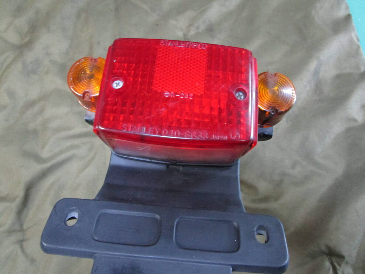Yahoo!オークション - KS-2 6V テールランプ ウインカー リアフェンダ...